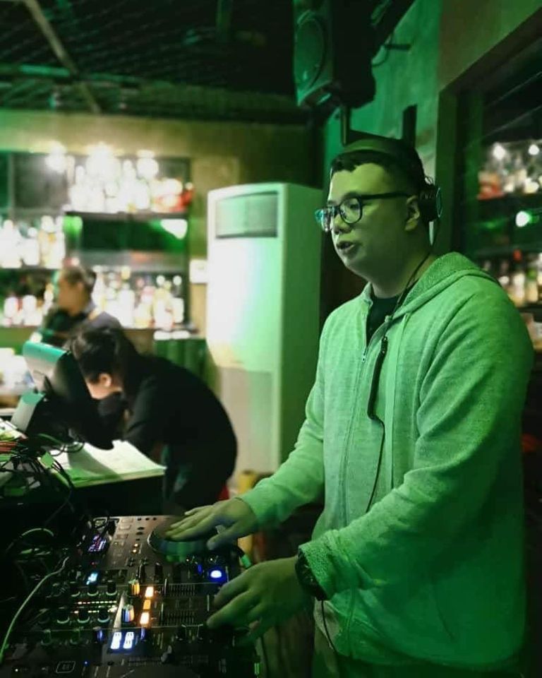 HIRE DJ JVC: The best DJ for your debut, corporate events, weddings ...